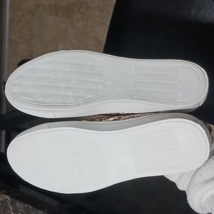 Shoes | New Luxury Snake Pattern Design Sneakers Sz 9 | Poshmark